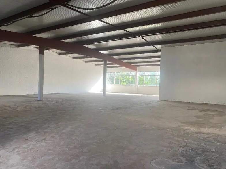 Location Local d'activités - 360 m² - 74000 Annecy | LoopNet France